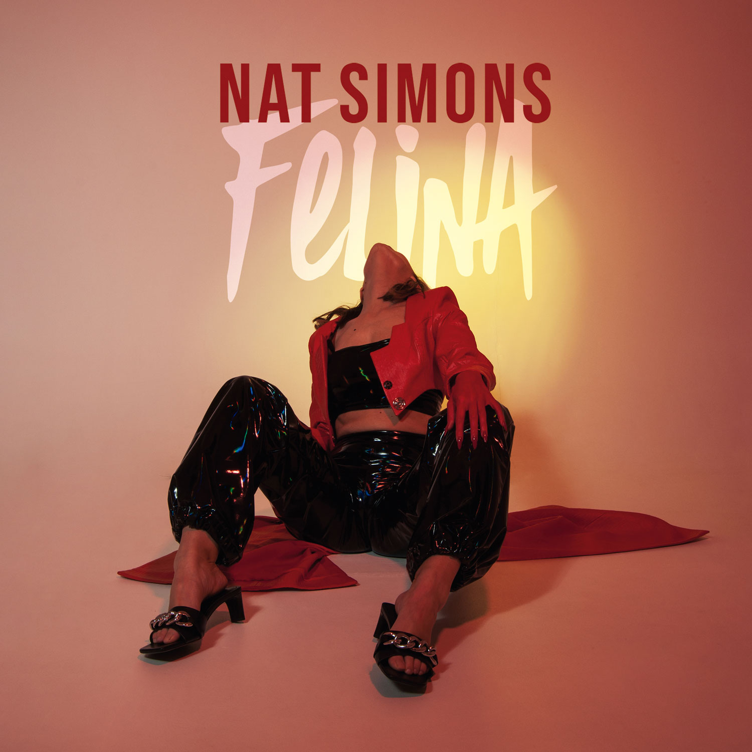 Nat Simons se transforma en "Felina" para su nuevo álbum - El ...